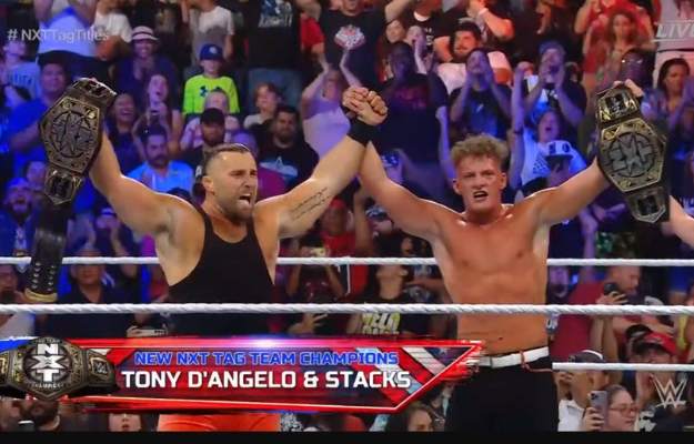 Tony D´Angelo & Stacks nuevos campeones por parejas de NXT