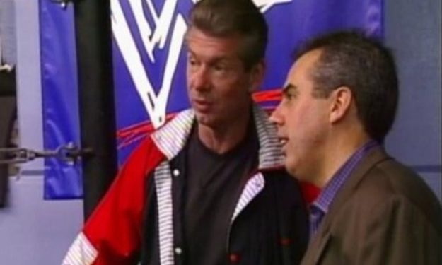 Cercanos al productor de la WWE Kevin Dunn hablan sobre él